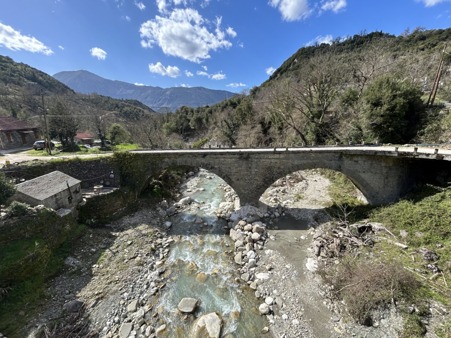 Με Αφετηρία τους Καλαρρύτες στα Μαγευτικά Τζουμέρκα | αθηΝΕΑ